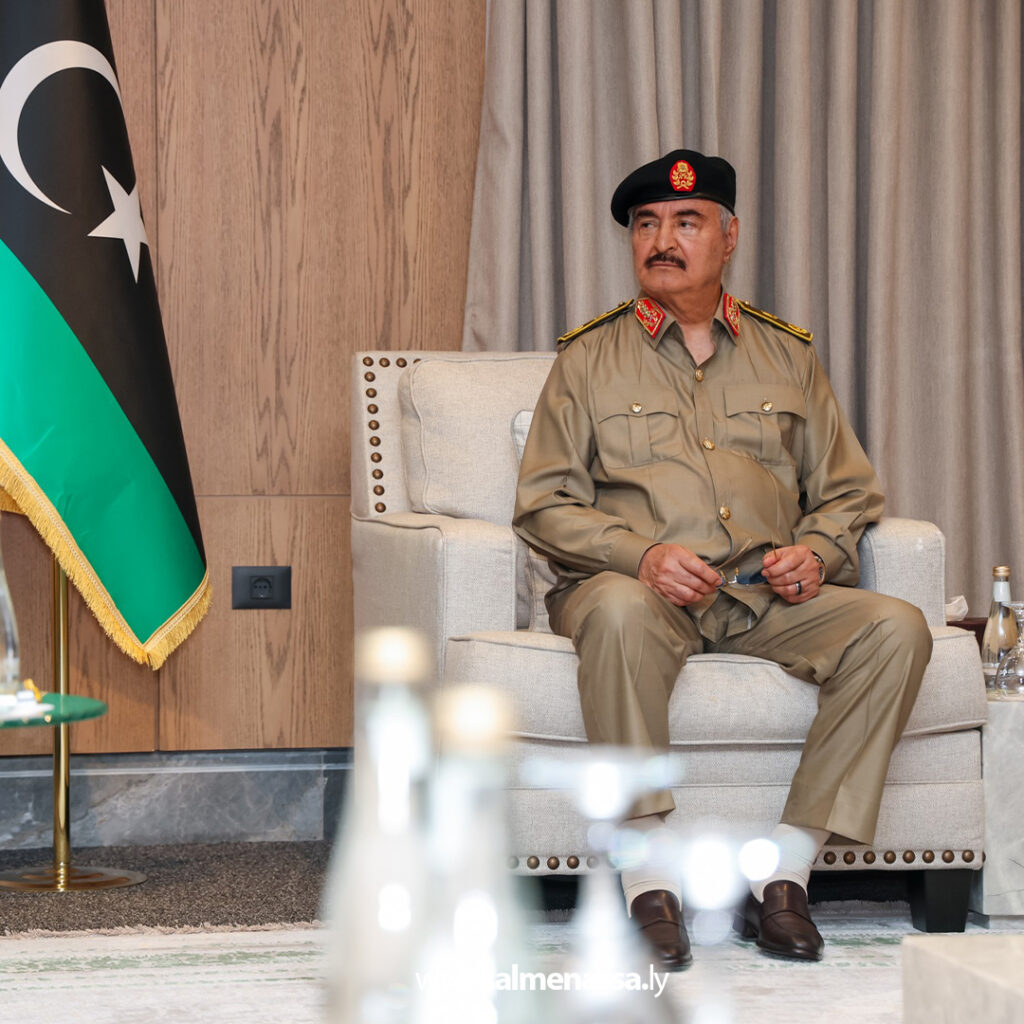 Haftar Meets Arab Universities Union Delegation, Proposes Scientific Conference at Benghazi ...
